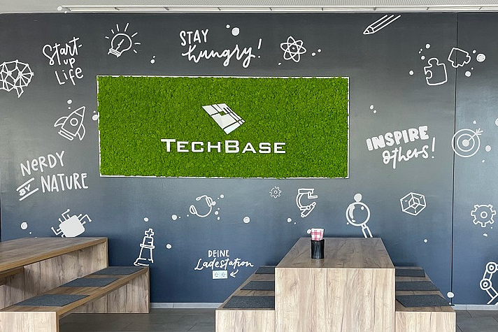 SpeicherBar - Innovationszentrum TechBase / Raum für Gründung, Forschung und Technologie in ...